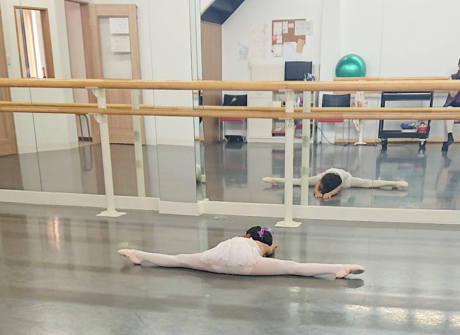 プレジュニアさん（小1） | 市原典子バレエアカデミーSoRa[空]